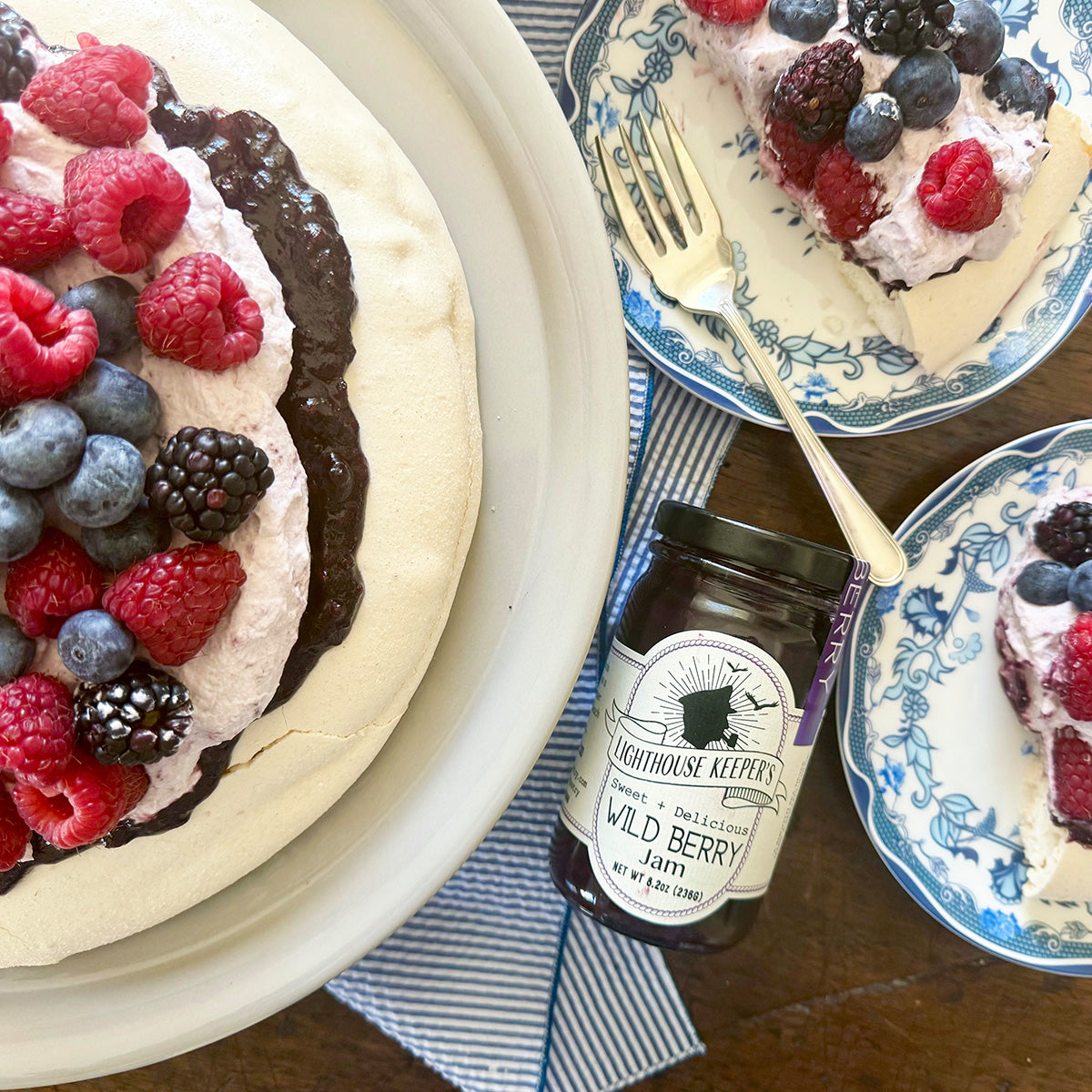 Wild Berry Pavlova – Lighthouse Keeper's Pantry